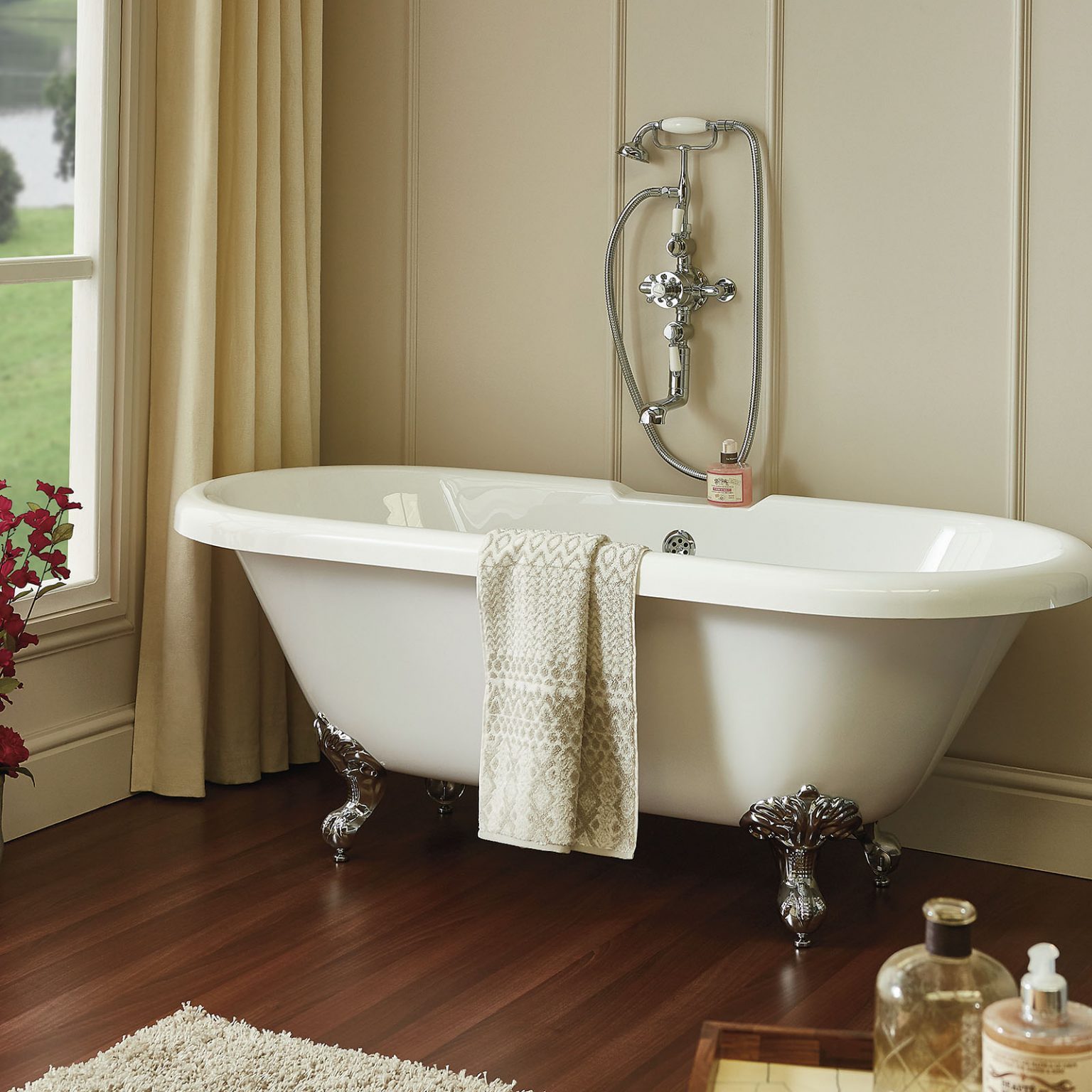 Freestanding Baths - Phoenix Bathrooms